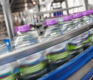 Refreshing world - Highland Spring